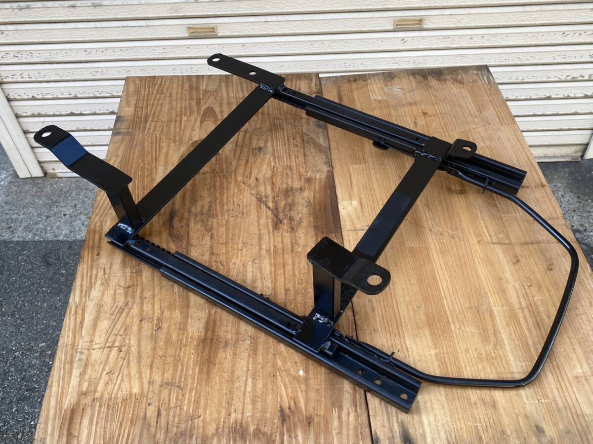 Yahoo!オークション - 三菱 i（アイ） シートレール 左右セット (RECAR...