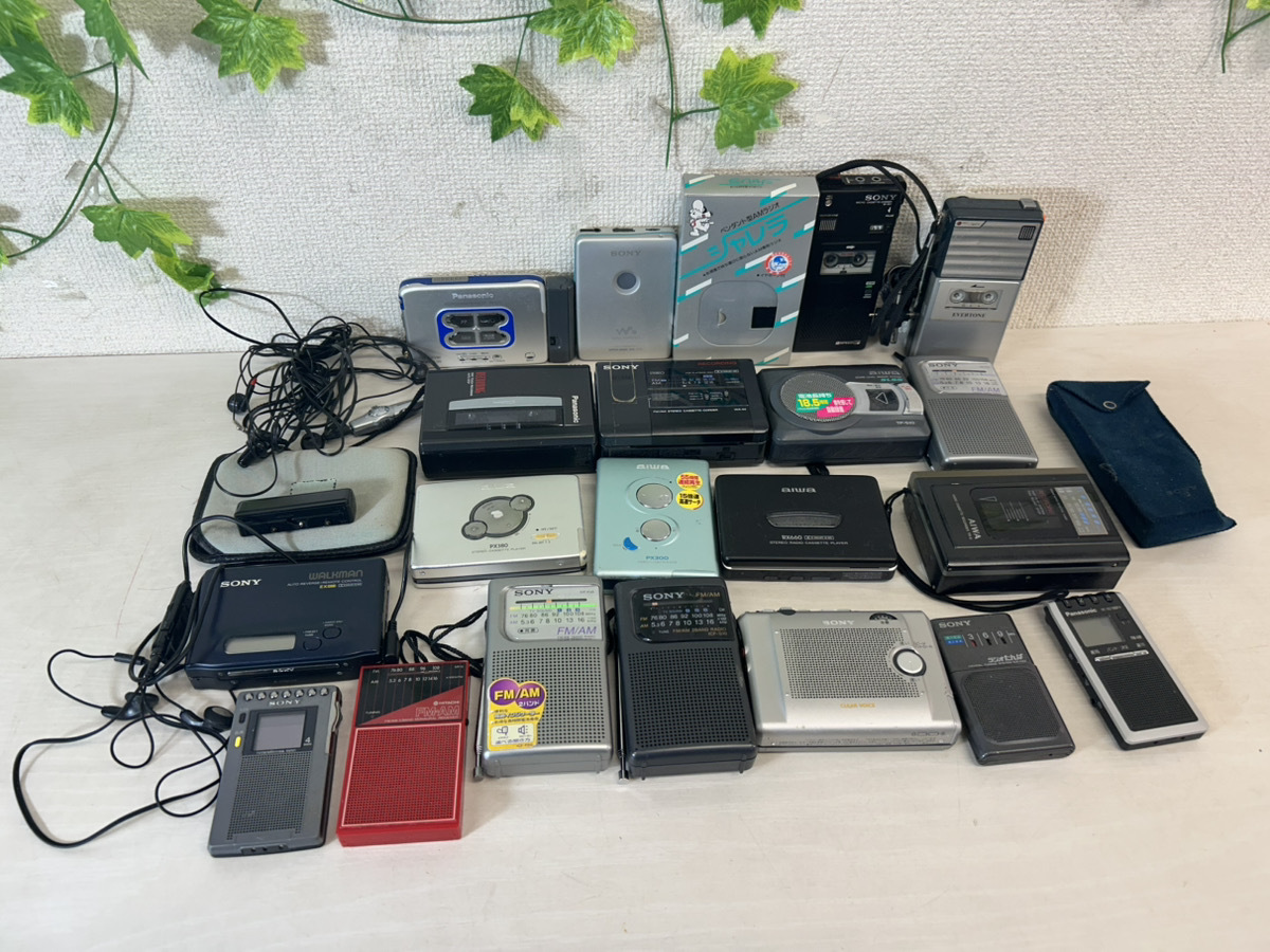 8413-01 ウォークマン/ラジオ/テープ/カセットレコーダー/その他20点おまとめ SONY/Panasonic/aiwa/テープ録再/ポータブル機器/他(その他)｜売買されたオークション ...