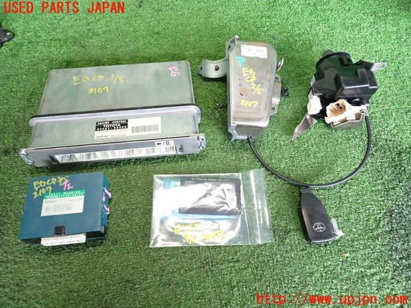 Yahoo!オークション - 2UPJ-21076110]セルシオ 30系後期(UCF30)エンジ...