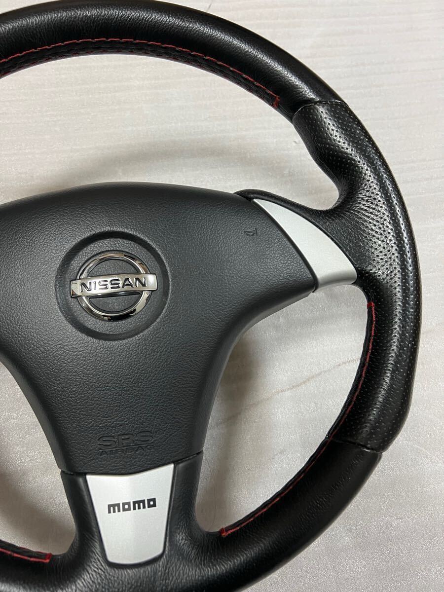 Yahoo!オークション - momo 日産 純正 レザーステアリング 赤ステッチ ...