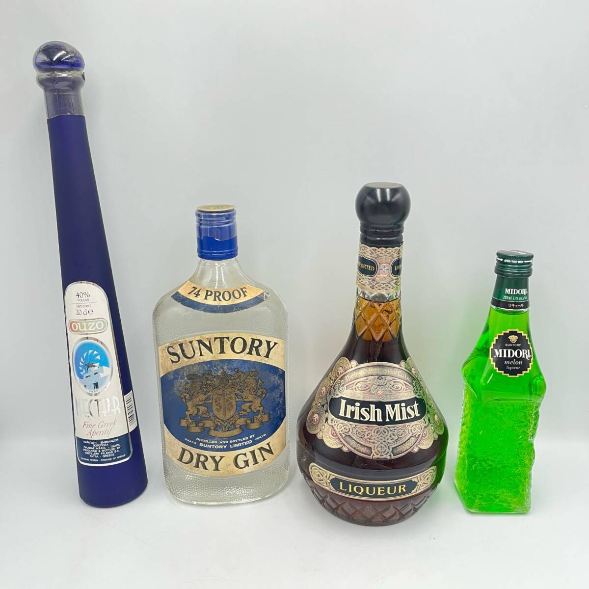 Yahoo!オークション - C934 未開栓 酒 4点 まとめ商品・酒 リキュール ...