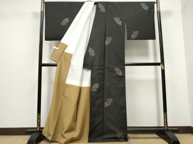 平和屋着物 極上 都喜ヱ門 本場大島紬 古未菊浪満 藤絹織物謹製 証紙付き 正絹 逸品 CAAM3303hy(大島紬)｜売買されたオークション情報、yahooの商品情報をアーカイブ公開 ...