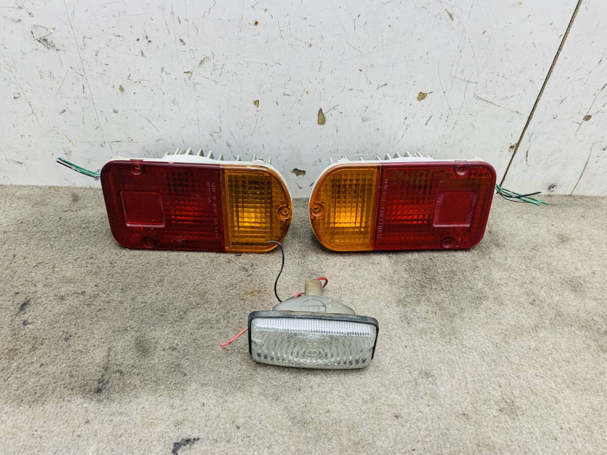 U41T U42T ミニキャブ トラック テールライト 左右セット STANLEY 043-7156(テールライト)｜売買されたオークション情報、yahooの商品情報をアーカイブ公開 ...