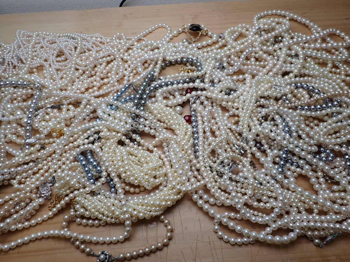 Yahoo!オークション - 5 フェイクパール ネックレスなど まとめ 2 285g