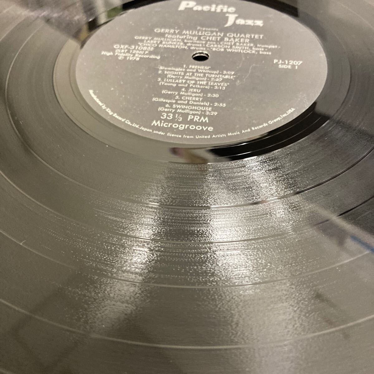 Yahoo!オークション - Gerry Mulligan Quartet Featuring Chet Baker