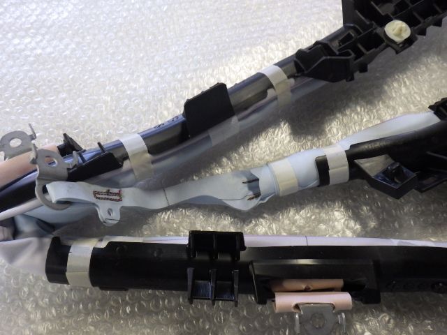 Yahoo!オークション - フリード HV G GB7 右 カーテン エアバッグ サ...