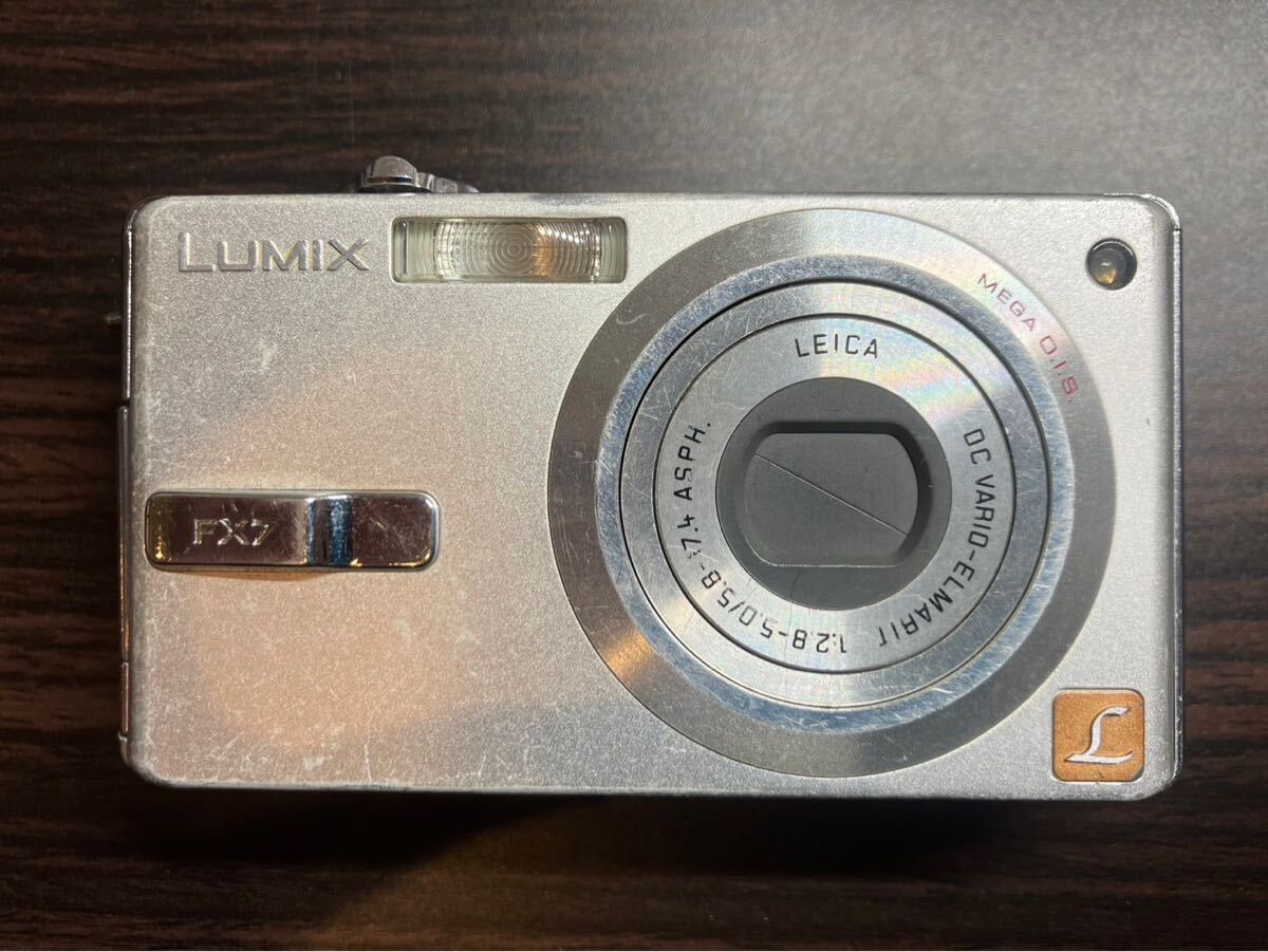 Yahoo!オークション - E/1405 Panasonic LUMIX DMC-FX7-S シルバー パ...
