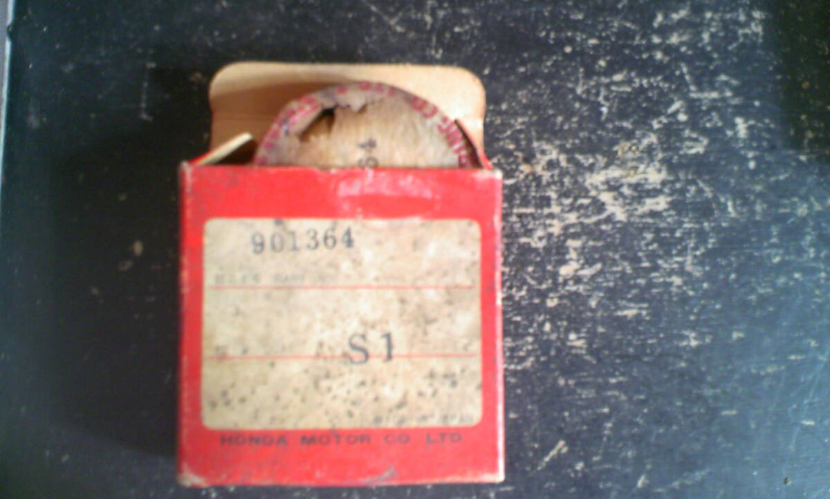 Yahoo!オークション - ホンダ HONDA C90 90 S1 ピストンリング 当時物 ...