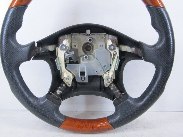 Yahoo!オークション - [Q34 P2] 日産 純正オプション MOMO モモ ウッ...