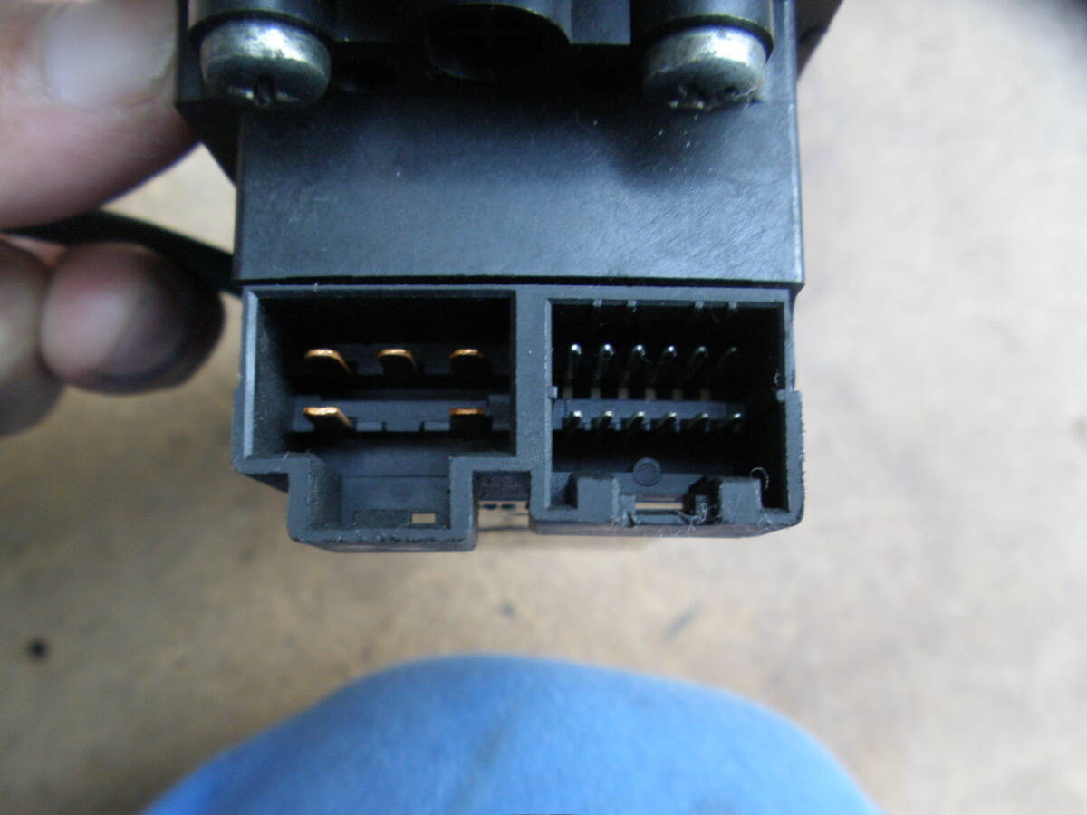 Yahoo!オークション - 旧車 C33 SC33 HC33 ローレル 運転席パワーウィ...