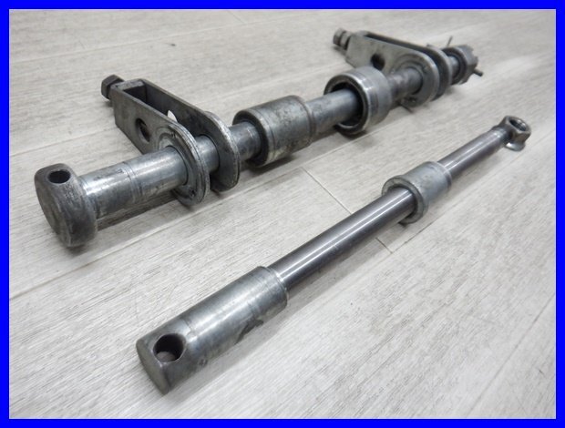 Yahoo!オークション - a587 GPZ550 ZX550A フロント・リアアクスルシ...