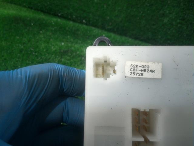 Yahoo!オークション - ライフ LA-JB1 パワーウインドウスイッチ G E07Z...