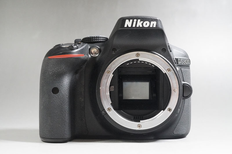 Yahoo!オークション - 1円~【d508】Nikon／ニコン D5300 ／Nikon AF-S ...