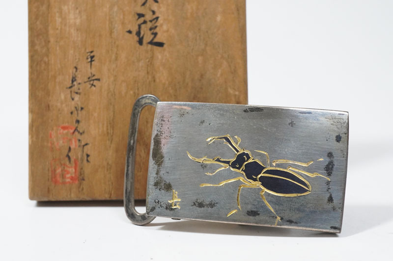 d846 虫象嵌 純銀美錠 平安 長光作 バックル 横4.7cm 重量約14.88g 共箱(その他)｜売買されたオークション情報、yahooの商品情報をアーカイブ公開 - オークファン ...