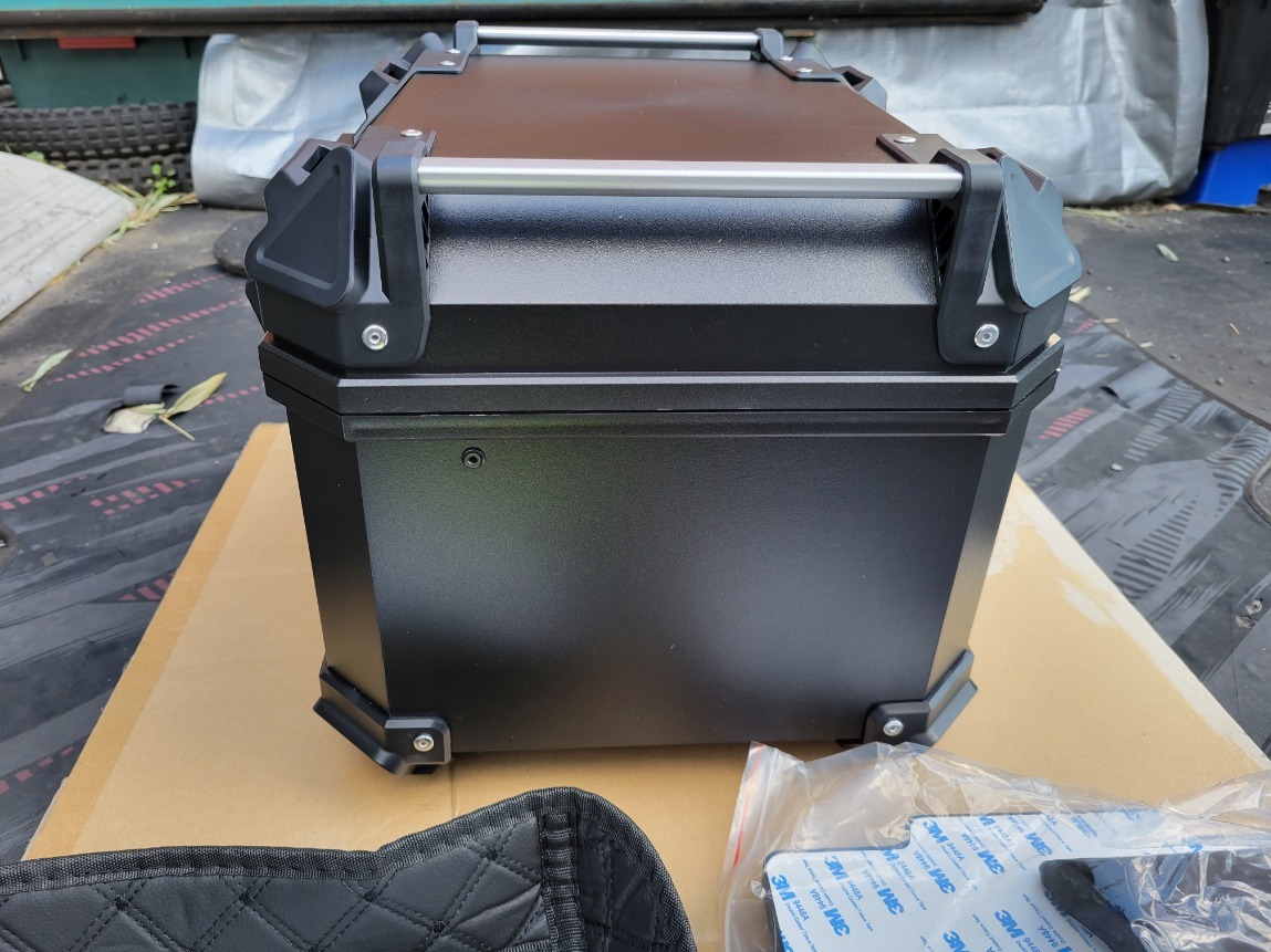 Yahoo!オークション - 未使用品 ONE STEP リアボックス バイク用 リア...