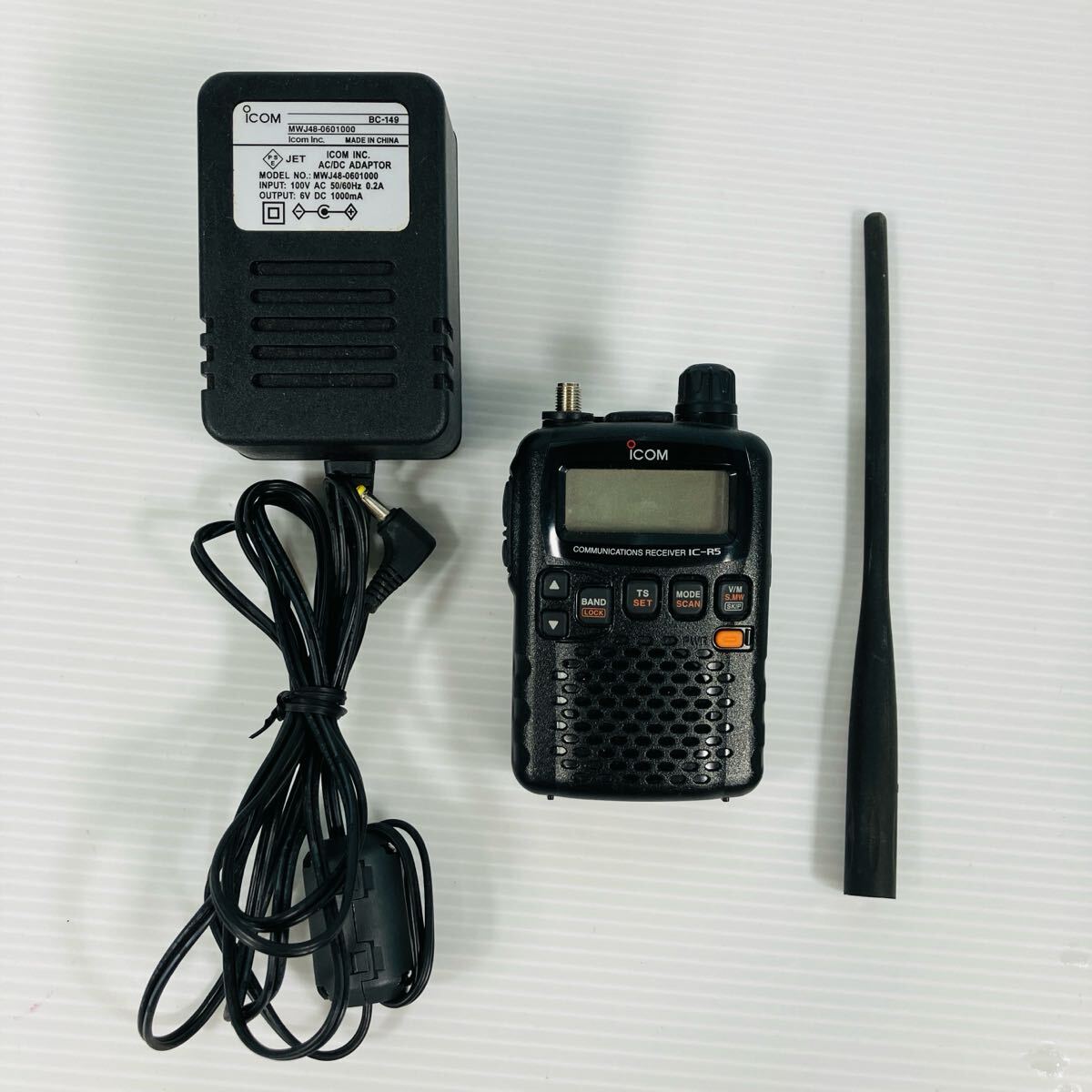 Yahoo!オークション - Z31 ICOM IC-R5 広帯域ハンディレシーバー ACア...