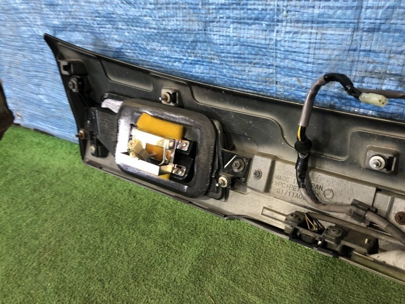 Yahoo!オークション - BP5/BP9/BPE レガシィ 後期 リアガーニッシュ 65...