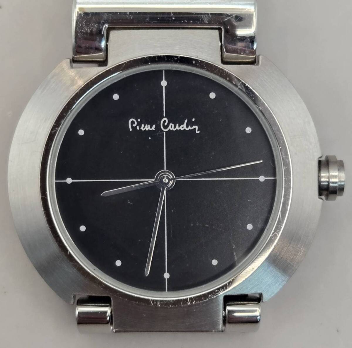 pierre cardin ピエールカルダン 腕時計 ブラック文字盤 3ATM 37561(ピエール・カルダン)｜売買されたオークション情報、yahooの商品情報をアーカイブ公開 ...