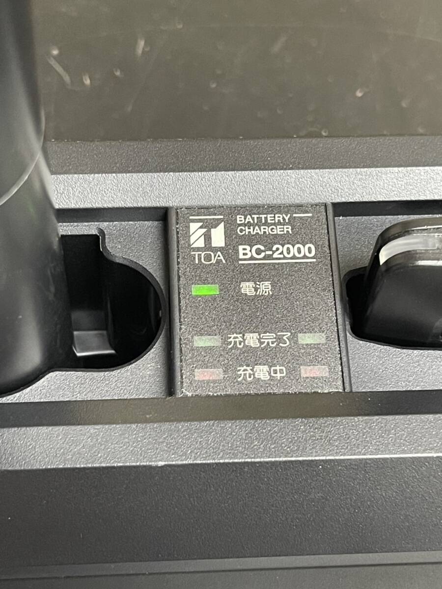 TOA BC-2000 ワイヤレスマイク 専用充電器 + WM-D1200 WM-D1300 セット売り 通電確認済み(その他)｜売買されたオークション情報、yahooの商品情報をアーカイブ ...