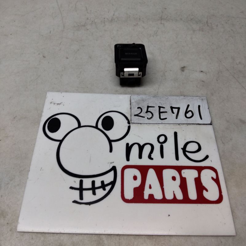 Yahoo!オークション - GJ1 エアウェイブ 純正 ドアミラースイッチ ...