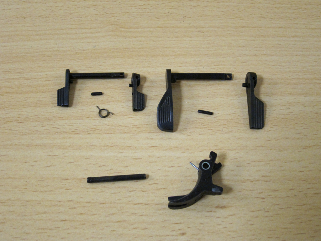 Yahoo!オークション - 東京マルイ 純正パーツ MP7A1 トリガー ボルトキ...