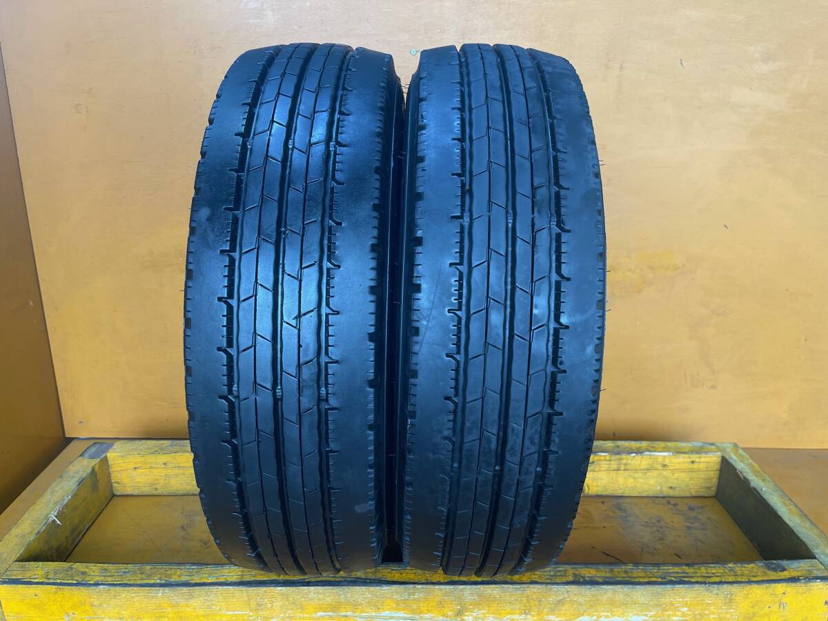 Yahoo!オークション - 【R611】9.0分山 ダンロップENASAVE 205/70R16 1...