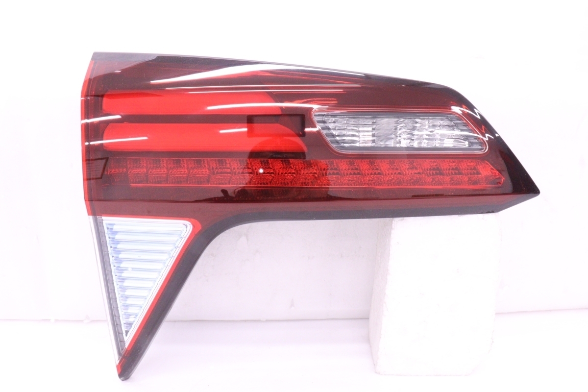 Yahoo!オークション - 52-900 美品 前期 LED RU3 ヴェゼルハイブリッド...