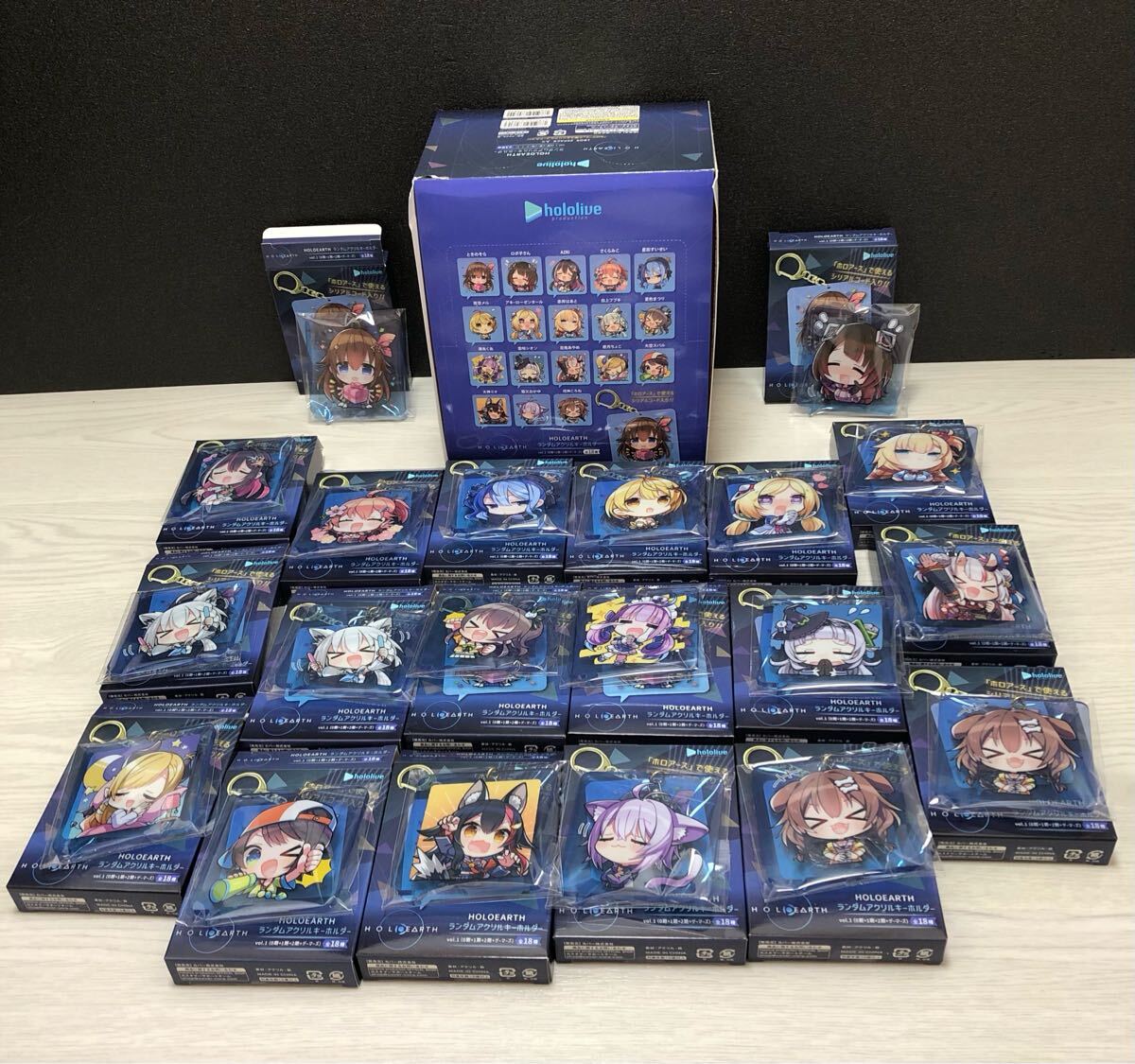 Yahoo!オークション - m678-0210-15 【未開封品】 ホロライブ HOLOEART...