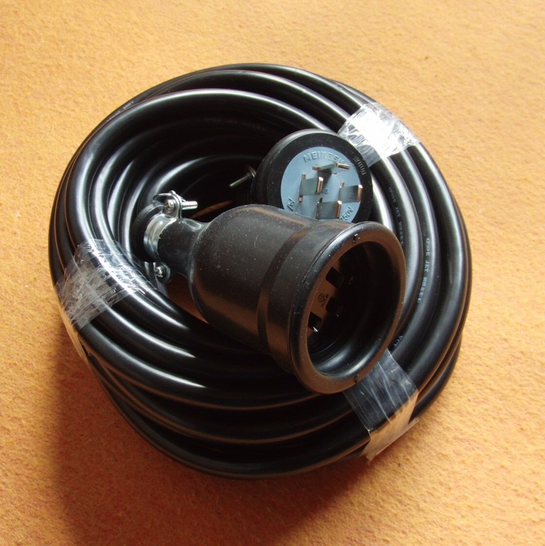 Yahoo!オークション - 鯛勝産業 延長コード 屋外用 3相 200V 15m 電源...