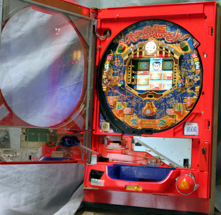 Yahoo!オークション - レトロ CR大工の源さんM56（三洋）2004年 源さん...