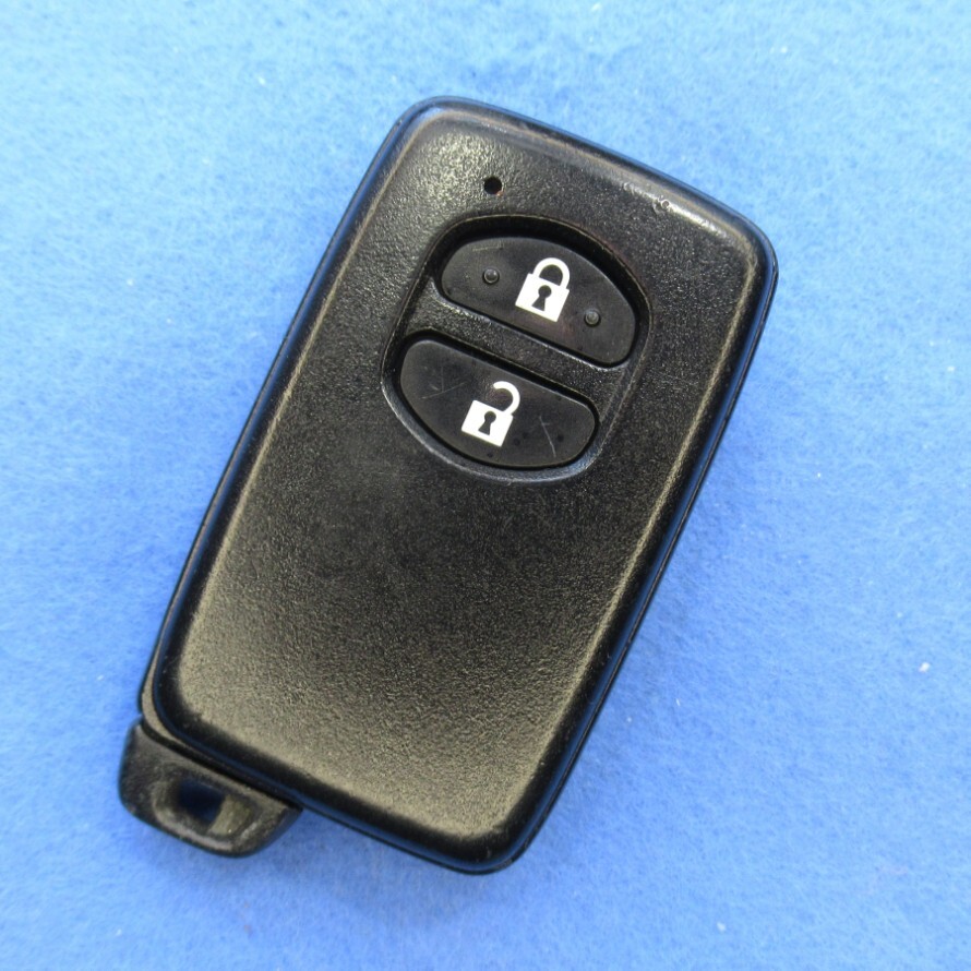 Yahoo!オークション - (2741)初期化済30プリウス前期後期/ヴィッツ130/...