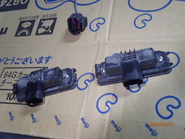 Yahoo!オークション - VW ポロ 6R 9N 純正 リア ナンバー灯 ライセンス...