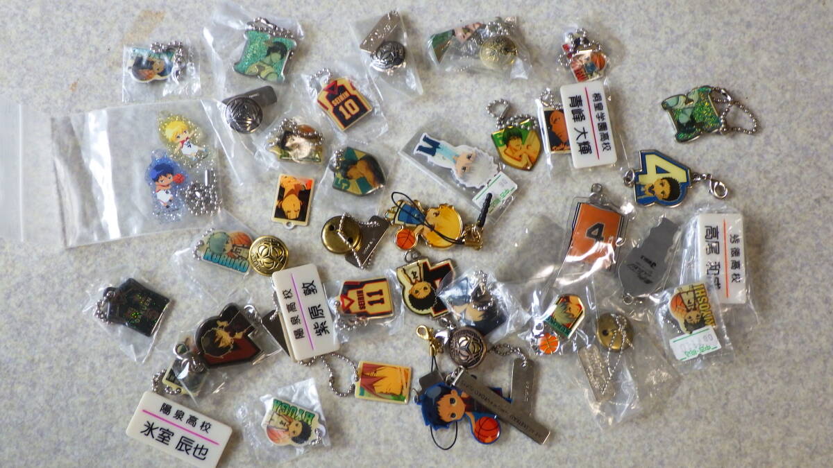 Yahoo!オークション - A965(2.5/10) 黒子のバスケ グッズまとめて