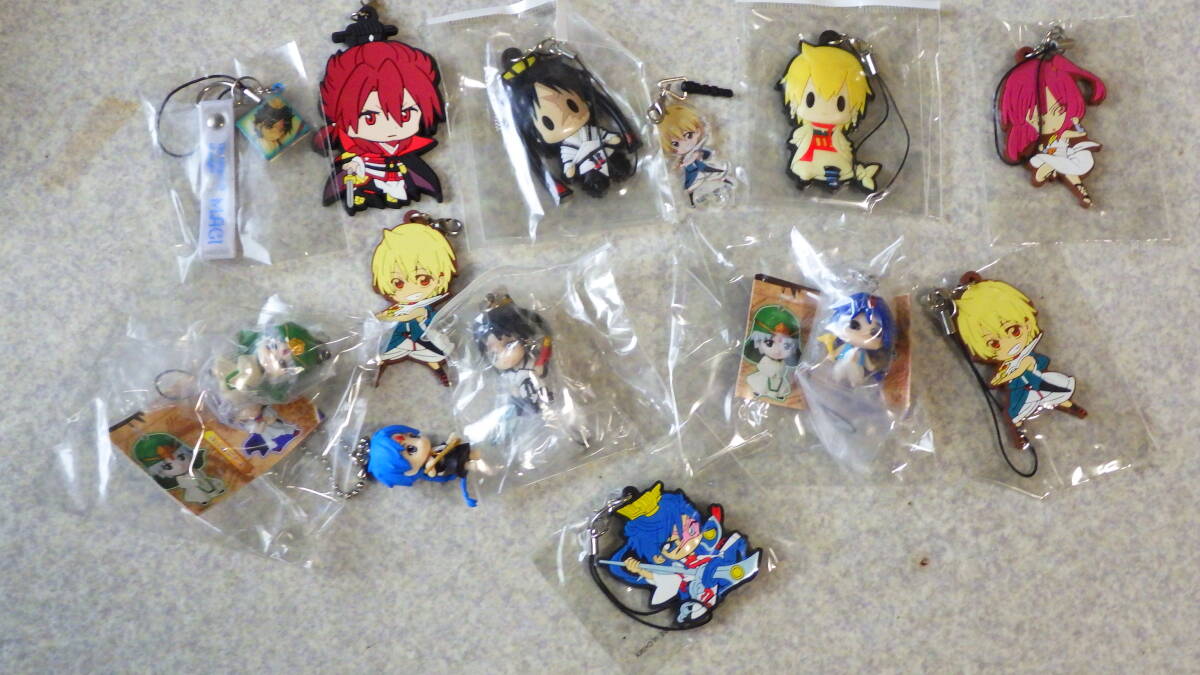 Yahoo!オークション - A259(1.5/10) マギ magi グッズまとめて