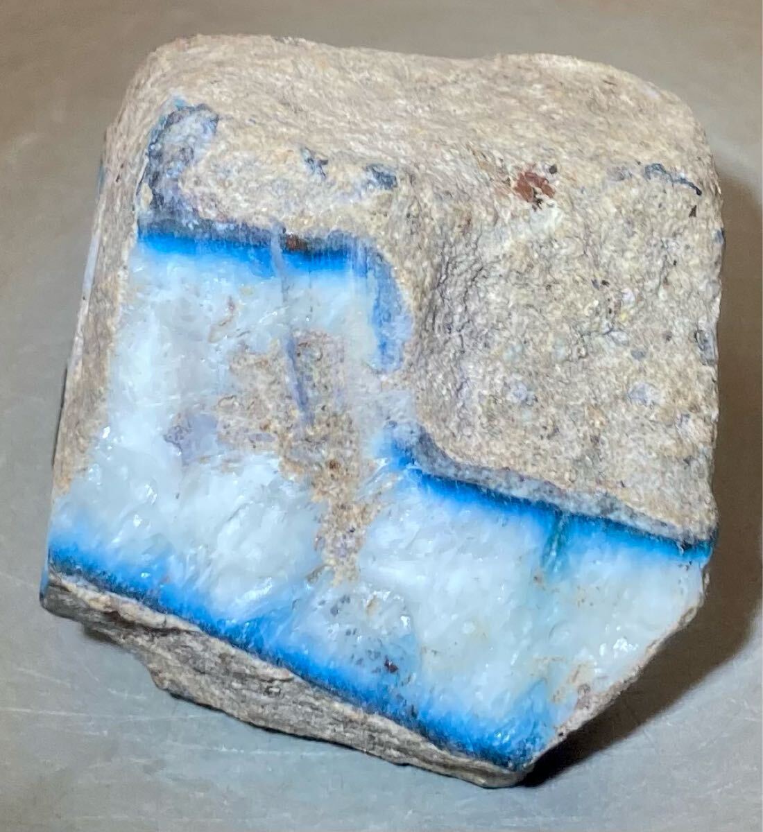 Yahoo!オークション - インドネシア産大きなブルーアイス原石530g激レ...