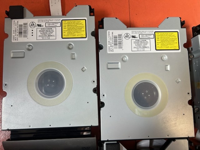 Yahoo!オークション - DVDレコーダー用DVDドライブまとめて9点 DVR-L12...