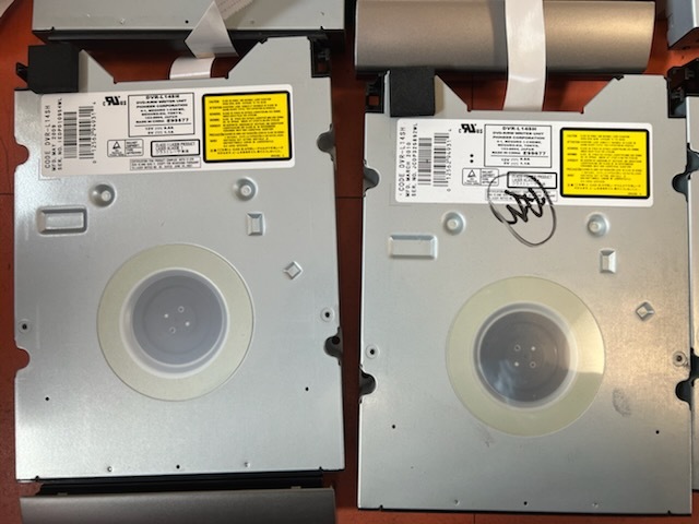Yahoo!オークション - DVDレコーダー用DVDドライブまとめて9点 DVR-L12...