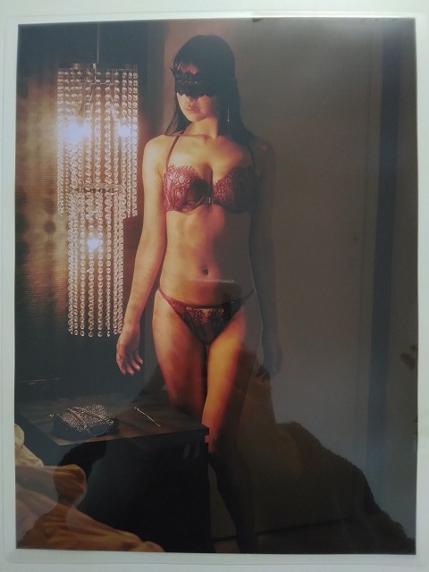 Yahoo!オークション - A241《切り抜き》【真島なおみ 7P】厚手ラミネー...