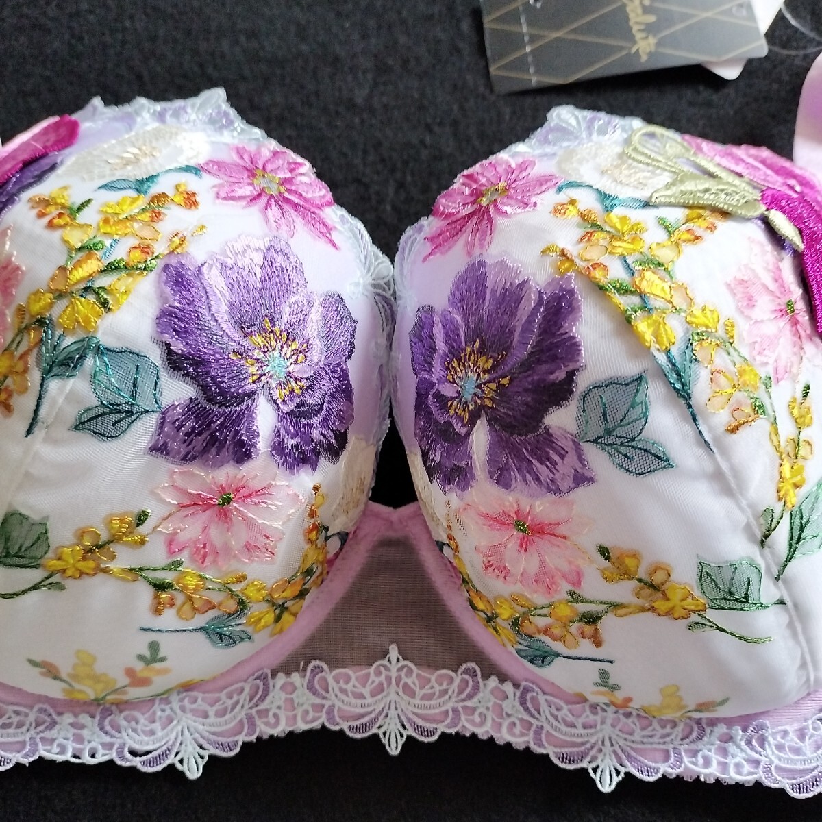 Yahoo!オークション - サルート ニューヨーク 93 ブラジャー単品 F70 ...