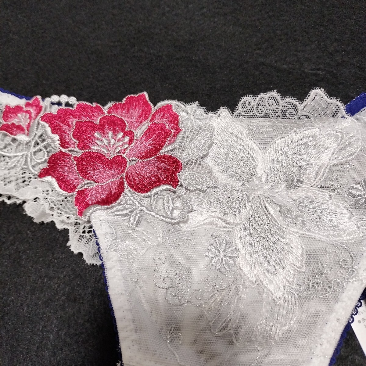 Yahoo!オークション - バレンタイン サルート【リボンの騎士】ソング単...