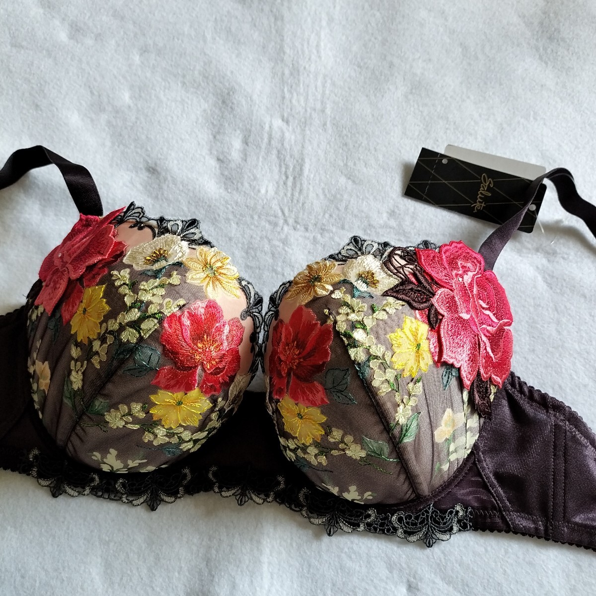 Yahoo!オークション - バレンタイン サルート ニューヨーク 93 ブラジ...