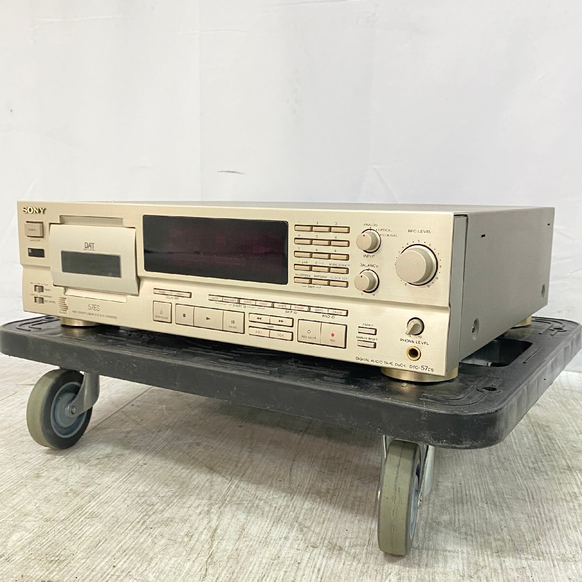 Yahoo!オークション - 【 J 】4465 SONY DTC-57ES DATデッキ ソニー