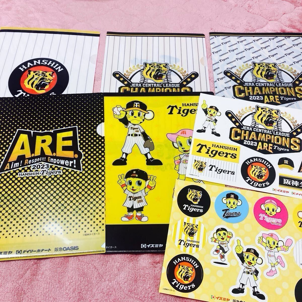 Yahoo!オークション - 阪神タイガース 優勝セール クリアファイル ステ...