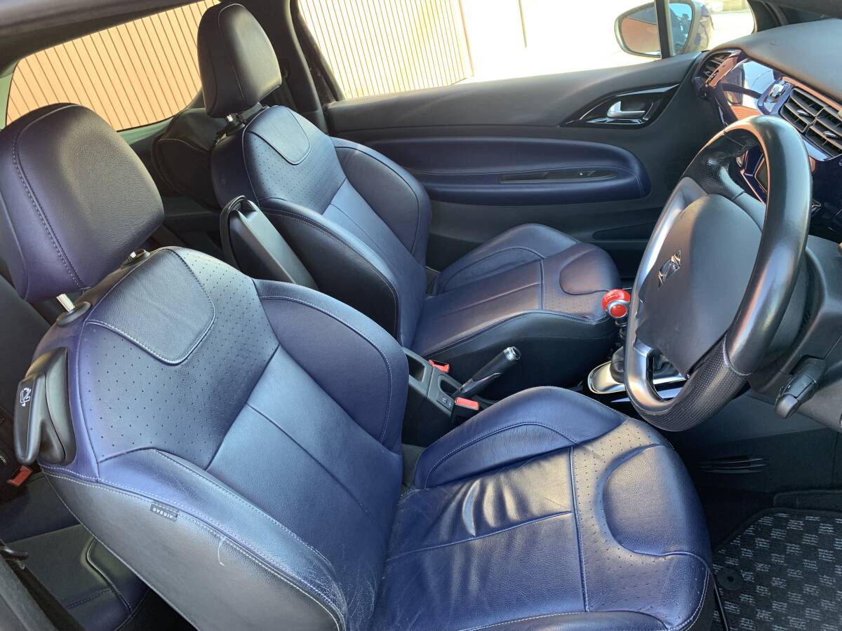 Yahoo!オークション - 平成25年式 シトロエンDS3 6速MT カブリオレ ブ...