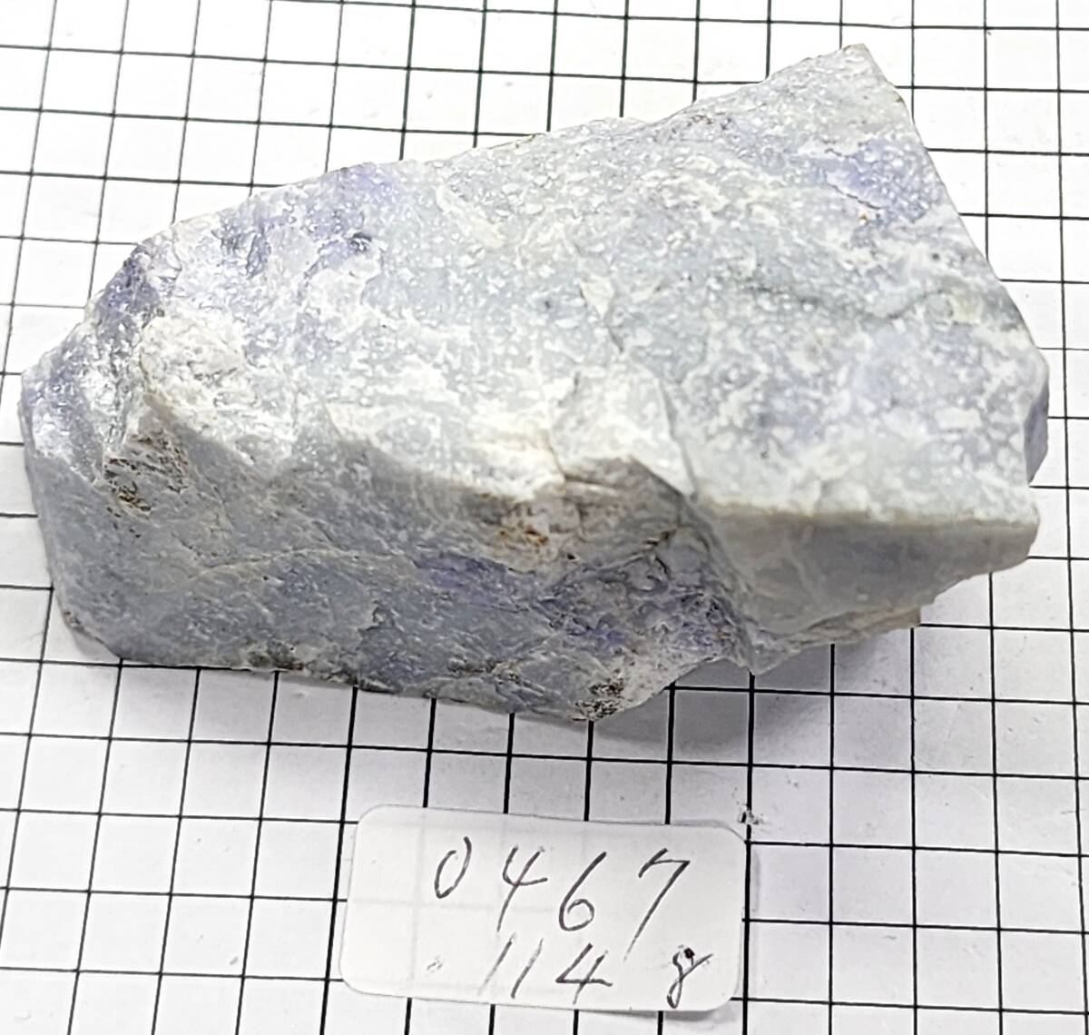 0467 新潟県糸魚川市の金山谷の旧ヒスイ鉱山跡のラベンダー翡翠原石のスライス ジェイダイド 皮付き重さ約114g(原石)｜売買されたオークション情報、yahooの商品情報をアーカイブ公開 ...