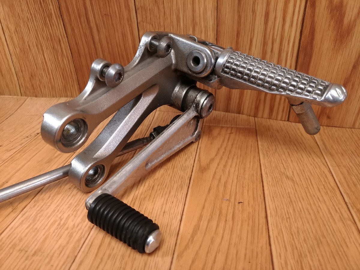 Yahoo!オークション - [K106] ZX-10R Ninja 純正メインステップ左/チェ...