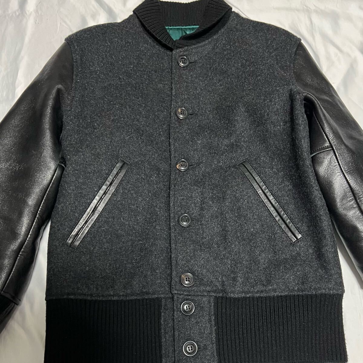 COMME des GARCONS HOMME スタジャン レザー Johnson Leathers COMME des GARCONS HOMME スタジャン レザー Johnson Leathers