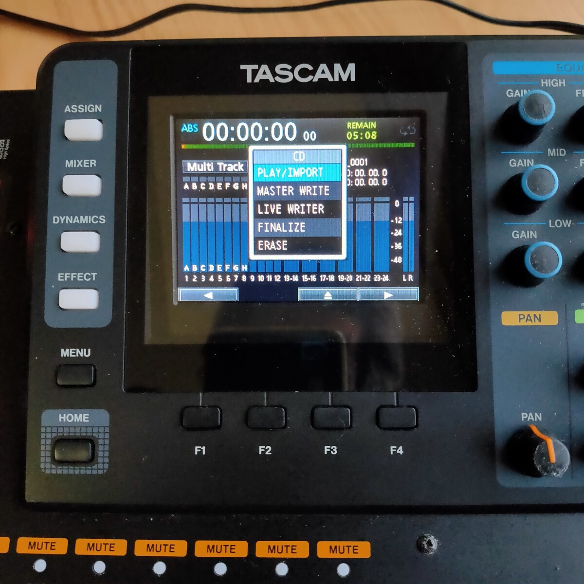 Yahoo!オークション - TASCAM DP24 デジタル マルチトラックレコーダー...