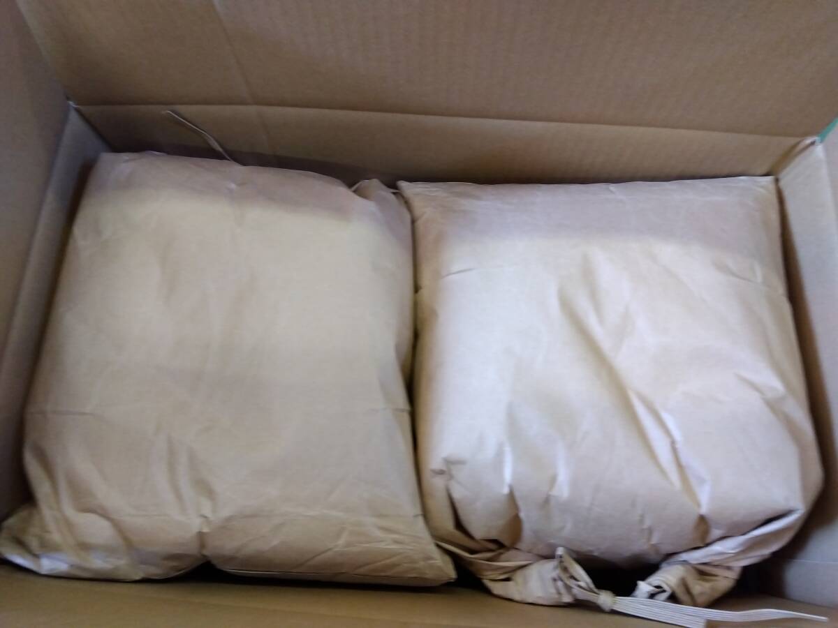 Yahoo!オークション - R6年産魚沼産コシヒカリ精米20kg(10kg×2) 複数...