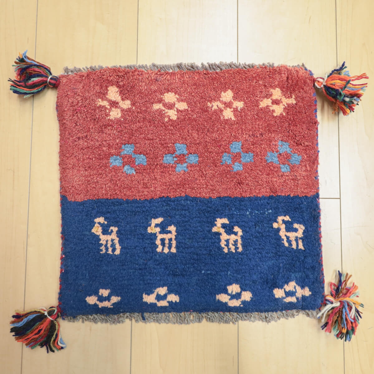 Yahoo!オークション - ギャッベ／ギャッベ 34×37cm イラン産 手織り ...